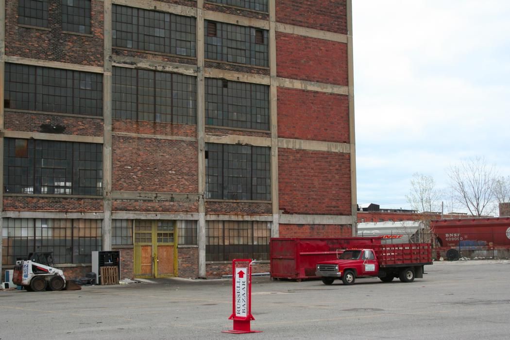 Locations Hub - Russell Industrial Complex