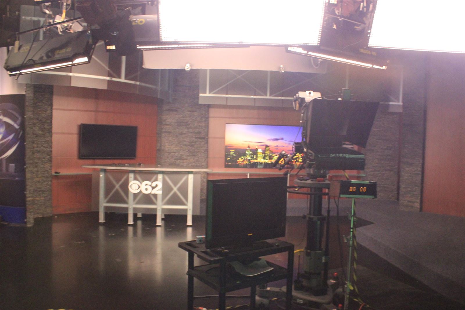 Locations Hub - CBS WWJ Detroit Television TV Studios
