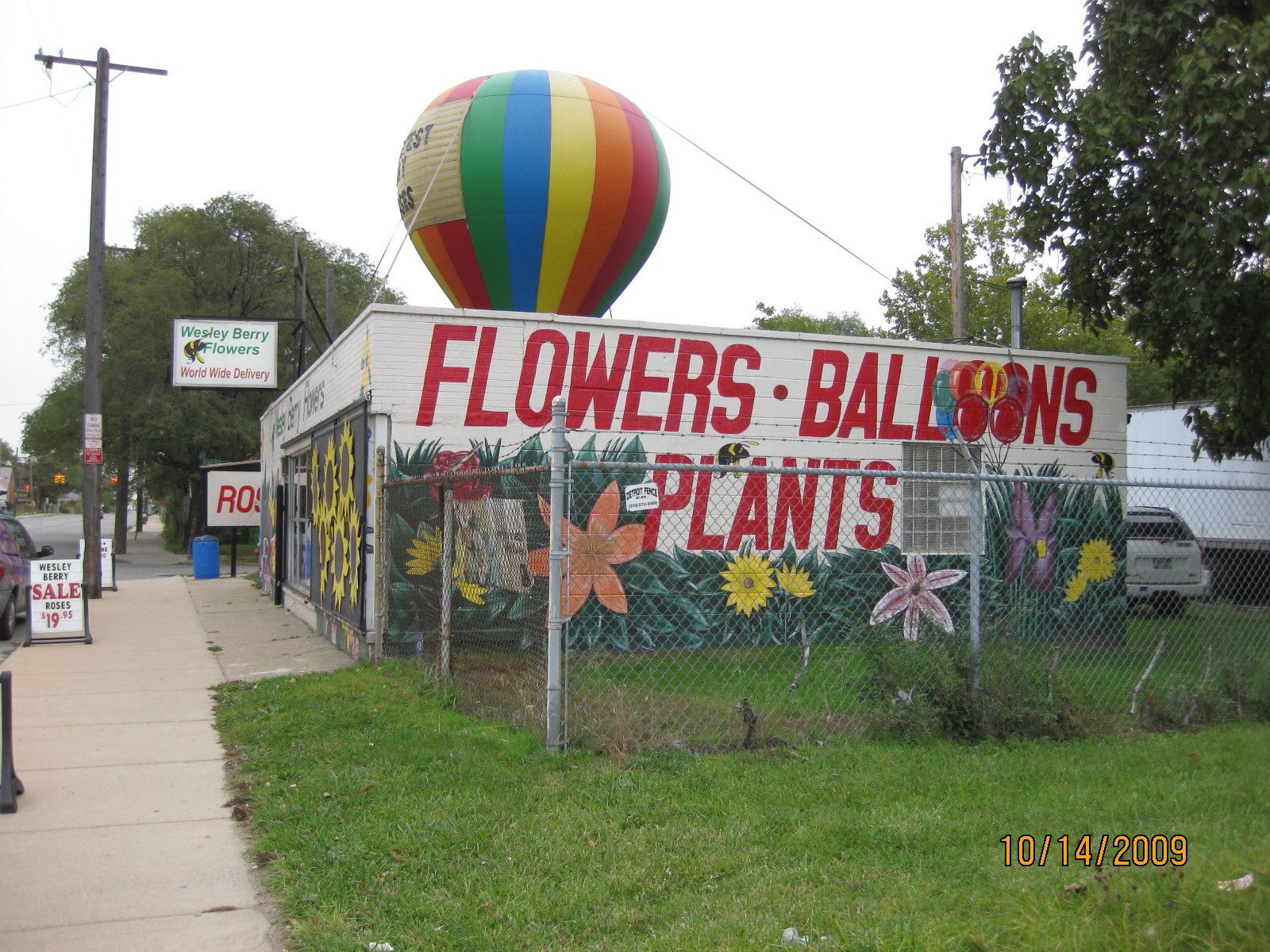 Locations Hub - Wesley Berry Flowers - Schoolcraft