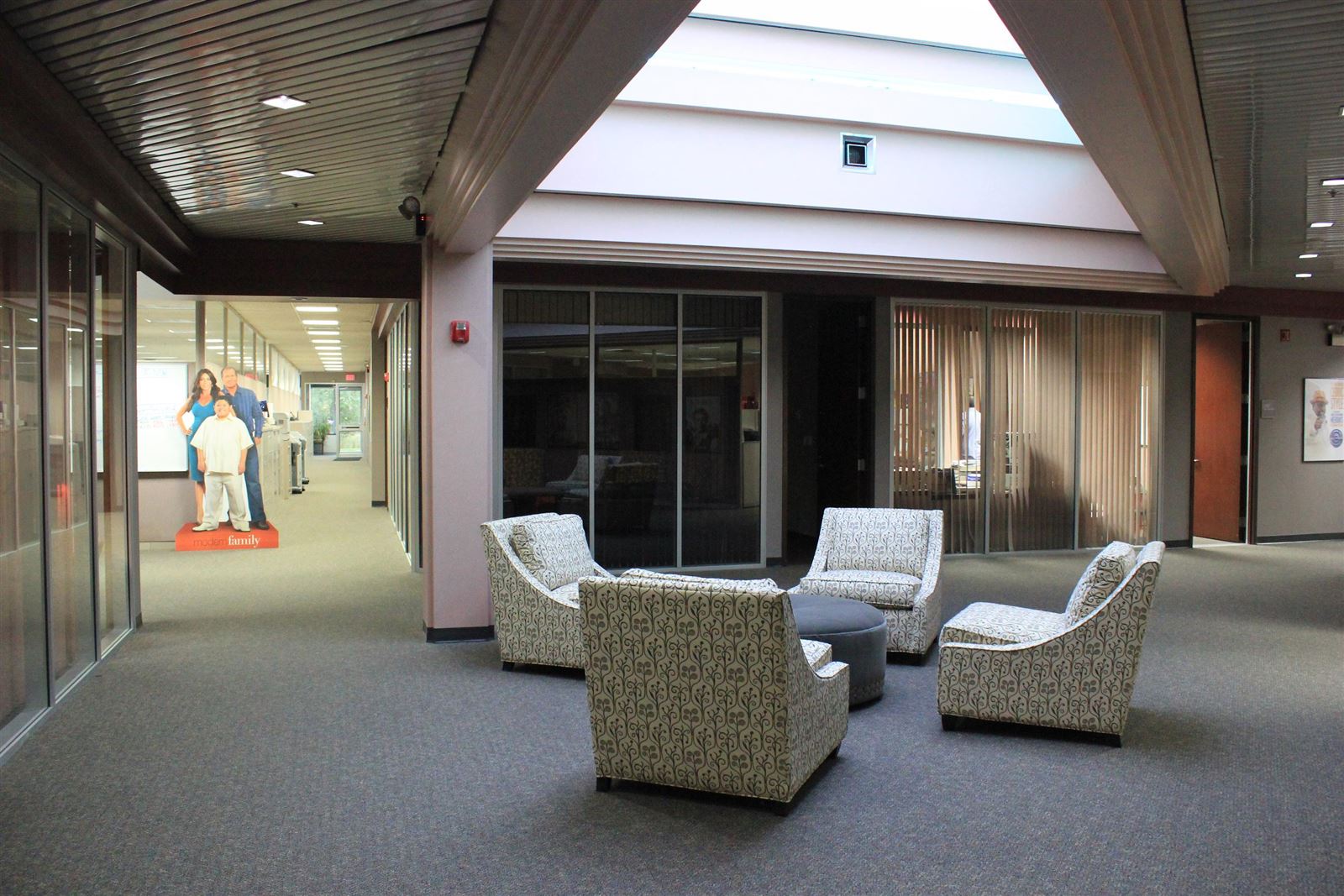 Locations Hub - CBS WWJ Detroit Television TV Studios