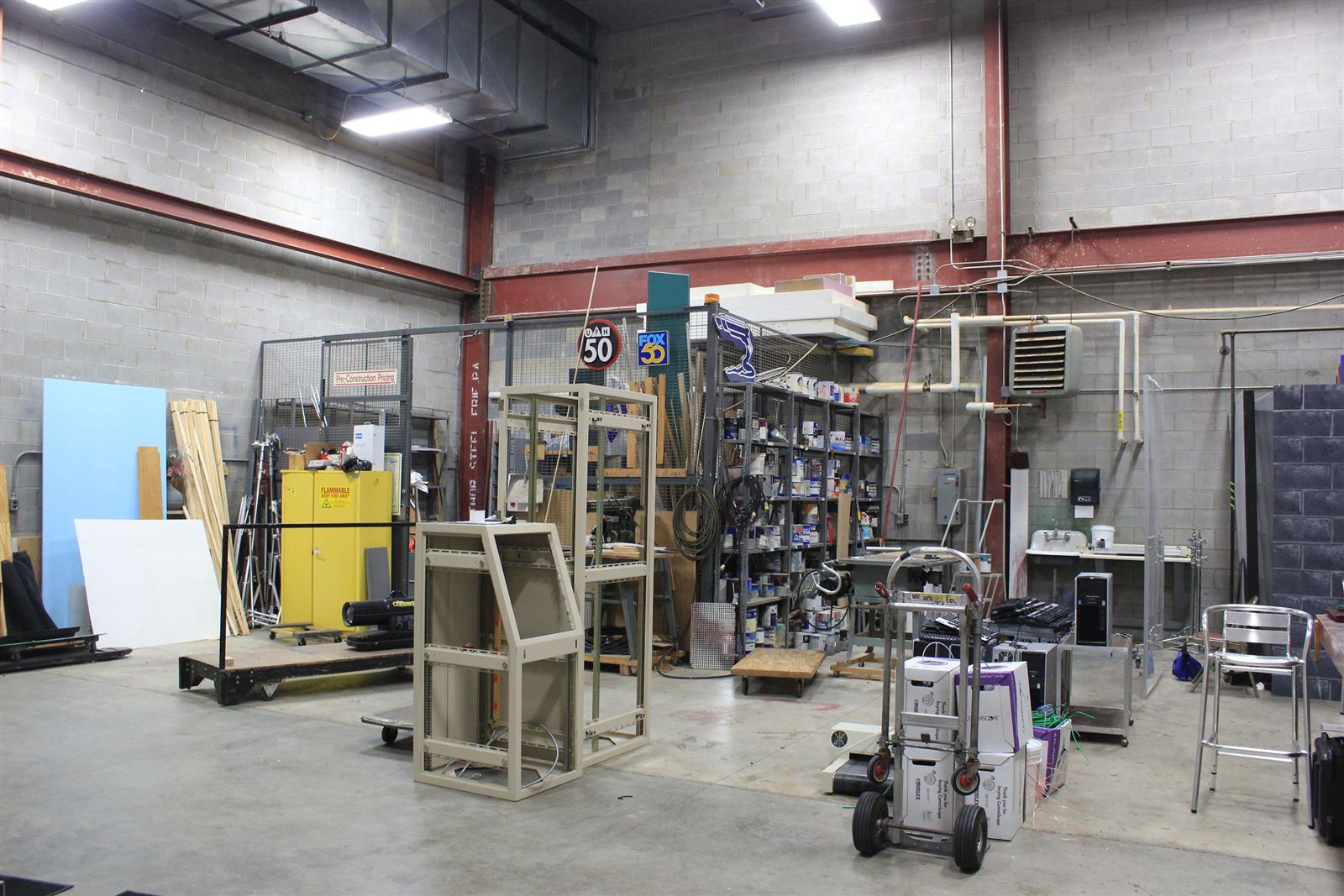 Locations Hub - CBS WWJ Detroit Television TV Studios