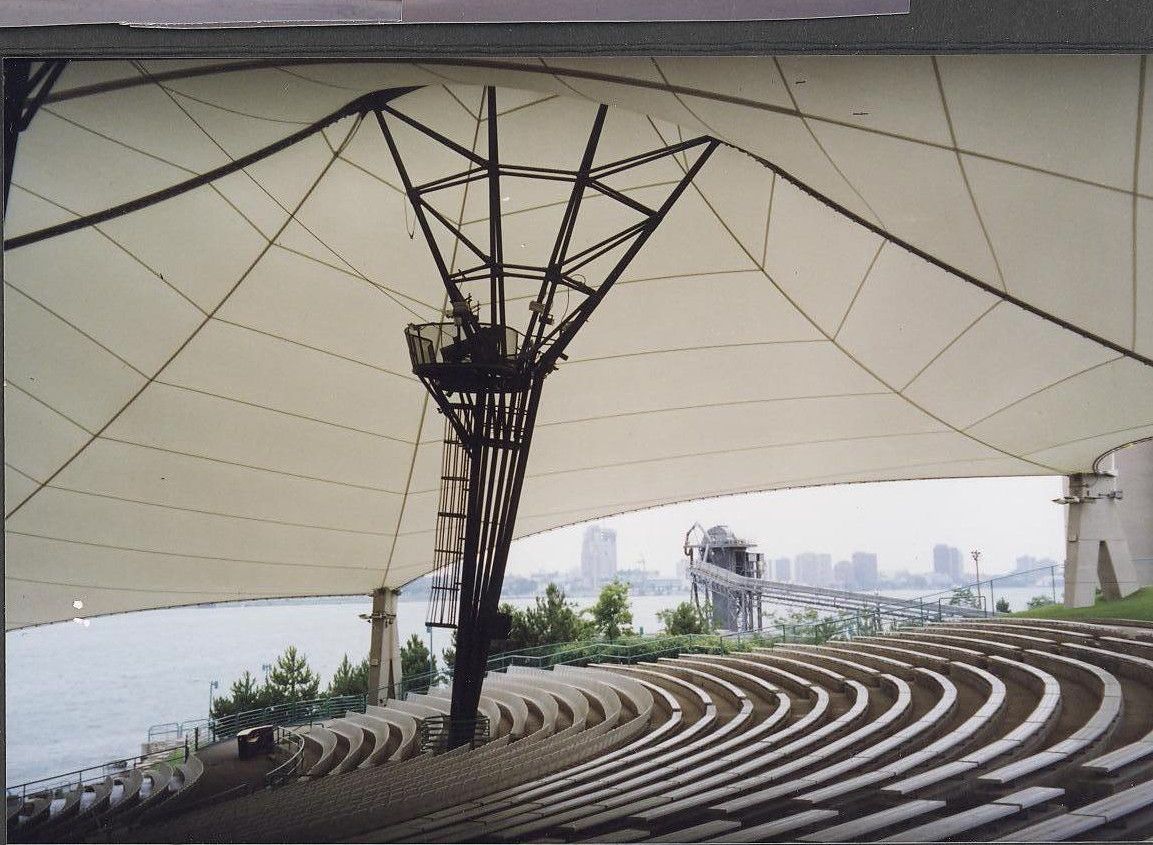 Locations Hub - Chene Park Amphitheater