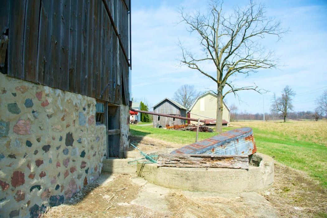 Locations Hub - Leon's Farm