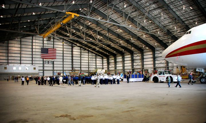 Locations Hub - Kalitta Air Hangar