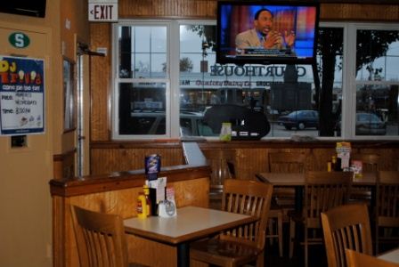 Locations Hub - Courthouse Pub and Grill