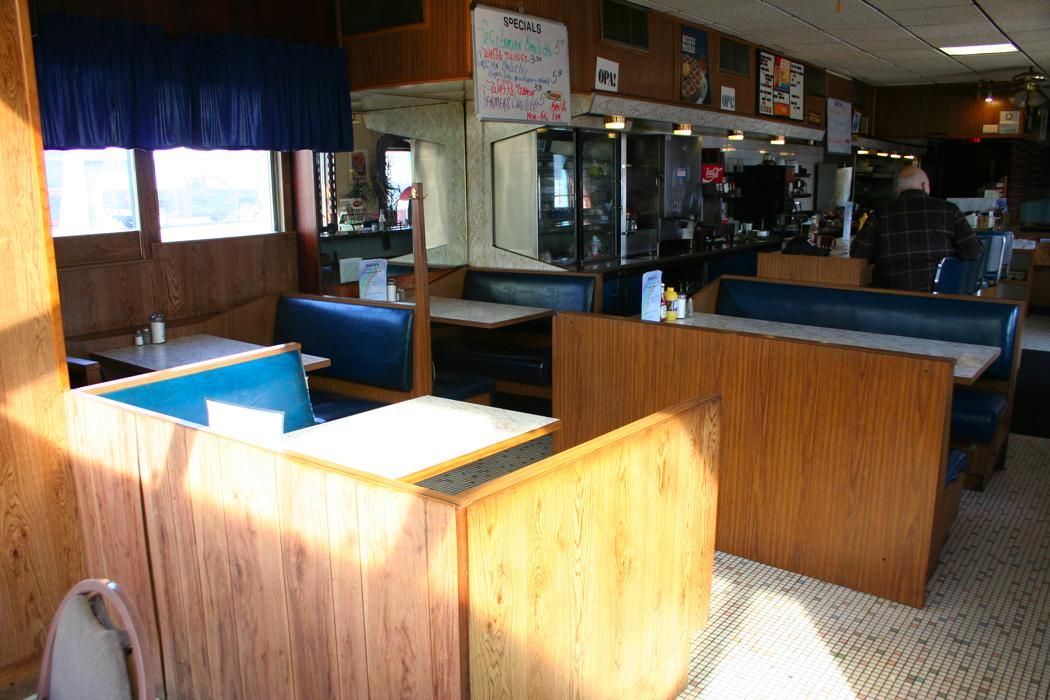 Locations Hub - Telly's Restaurant