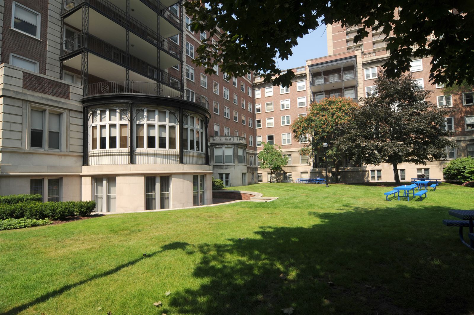 Locations Hub - Henry Ford Hospital