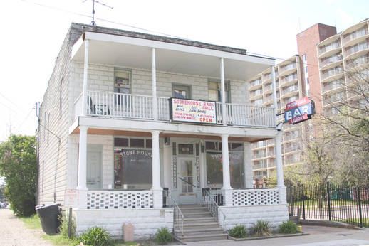 Locations Hub - The Stonehouse Bar