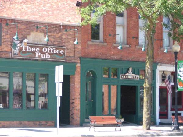 Locations Hub - Three Office Pub