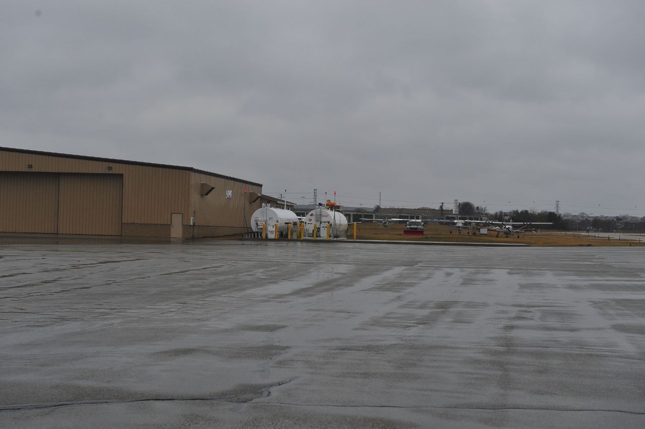 Locations Hub - Oakland/Troy Airport