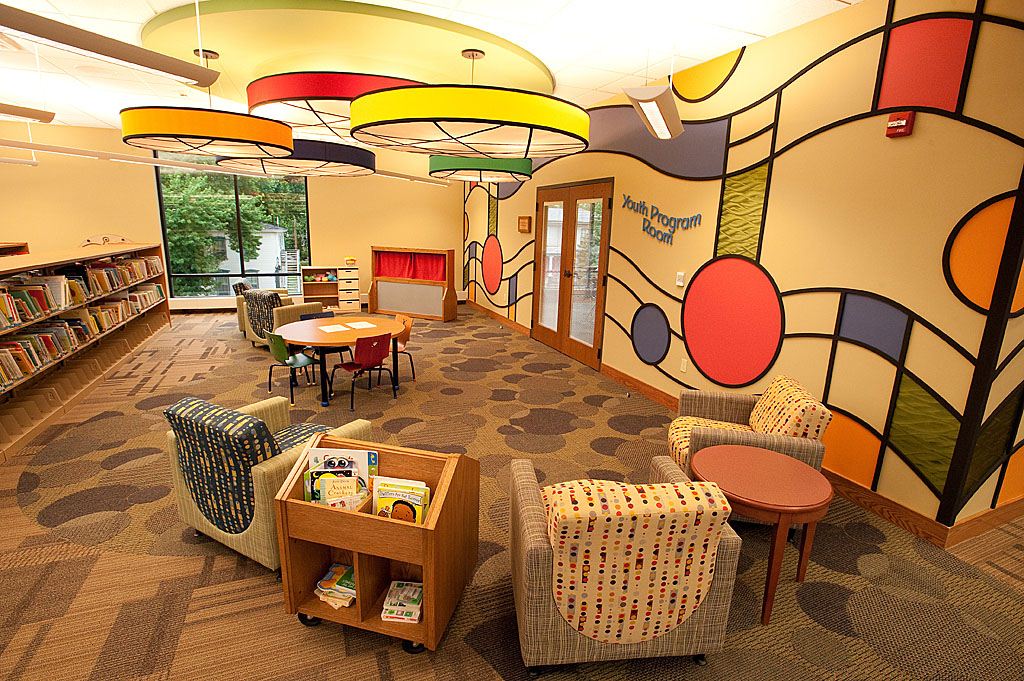Locations Hub - Loutit District Library