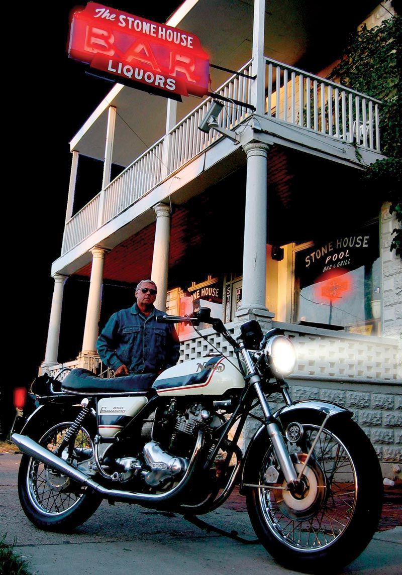 Locations Hub - The Stonehouse Bar