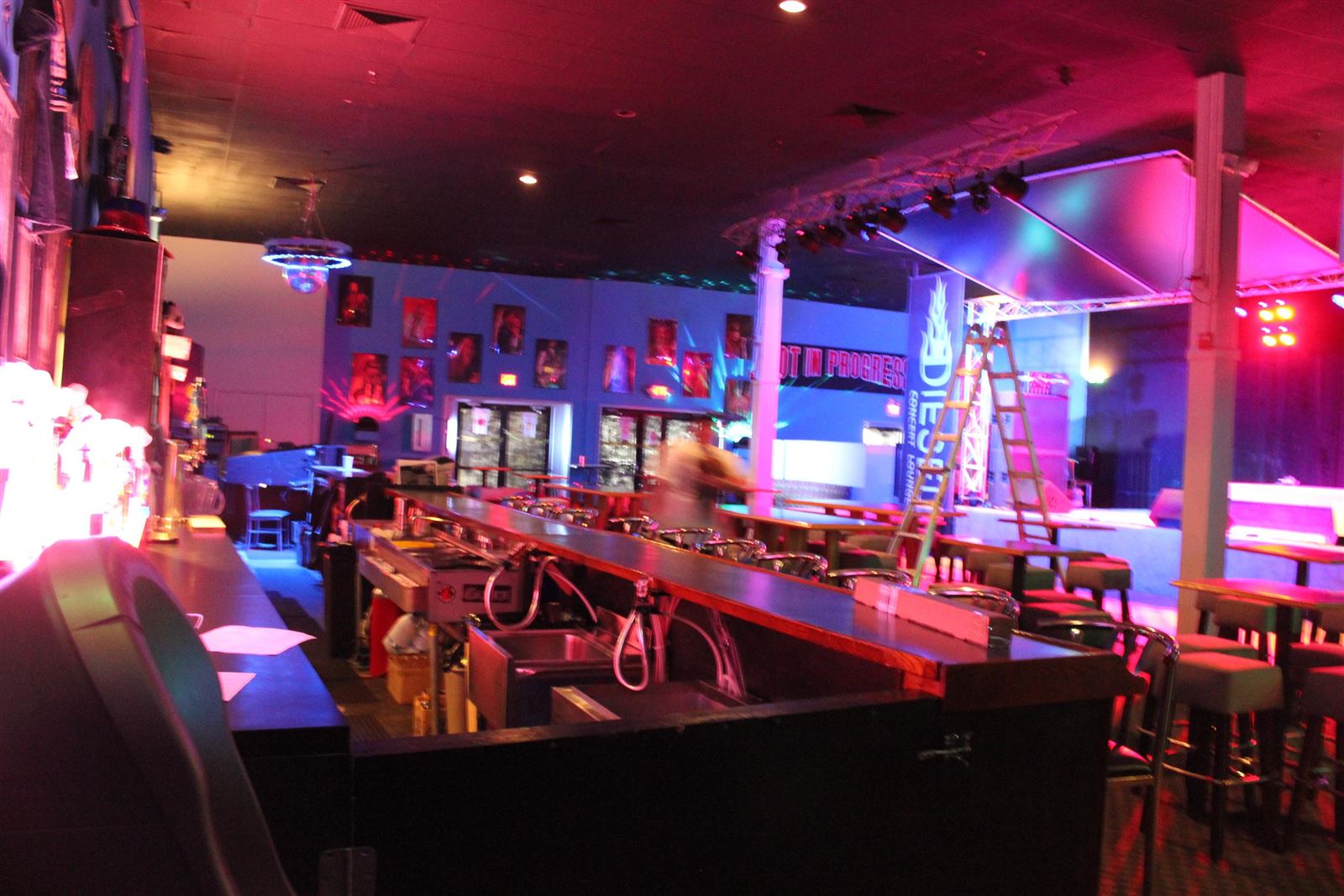 Locations Hub - Premier Lanes Bowling Complex & Diesel Concert Lounge