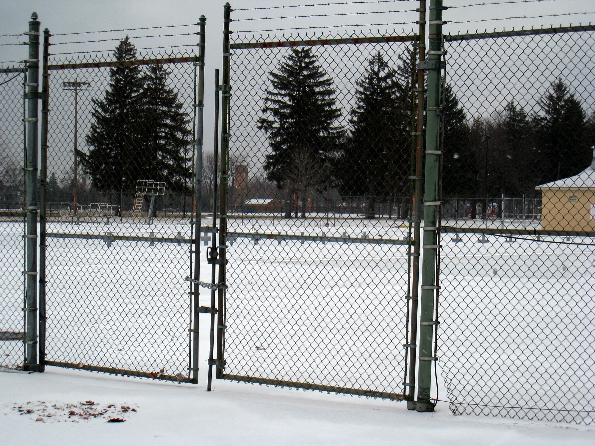 Locations Hub - Dearborn Dunworth Pool