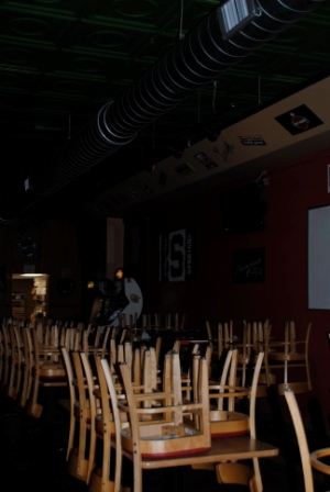 Locations Hub - Courthouse Pub and Grill