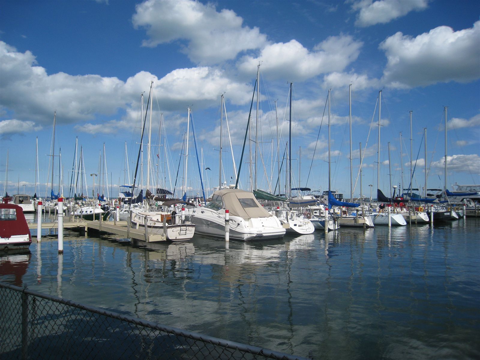 Locations Hub - Windmill Pointe Park/Marina