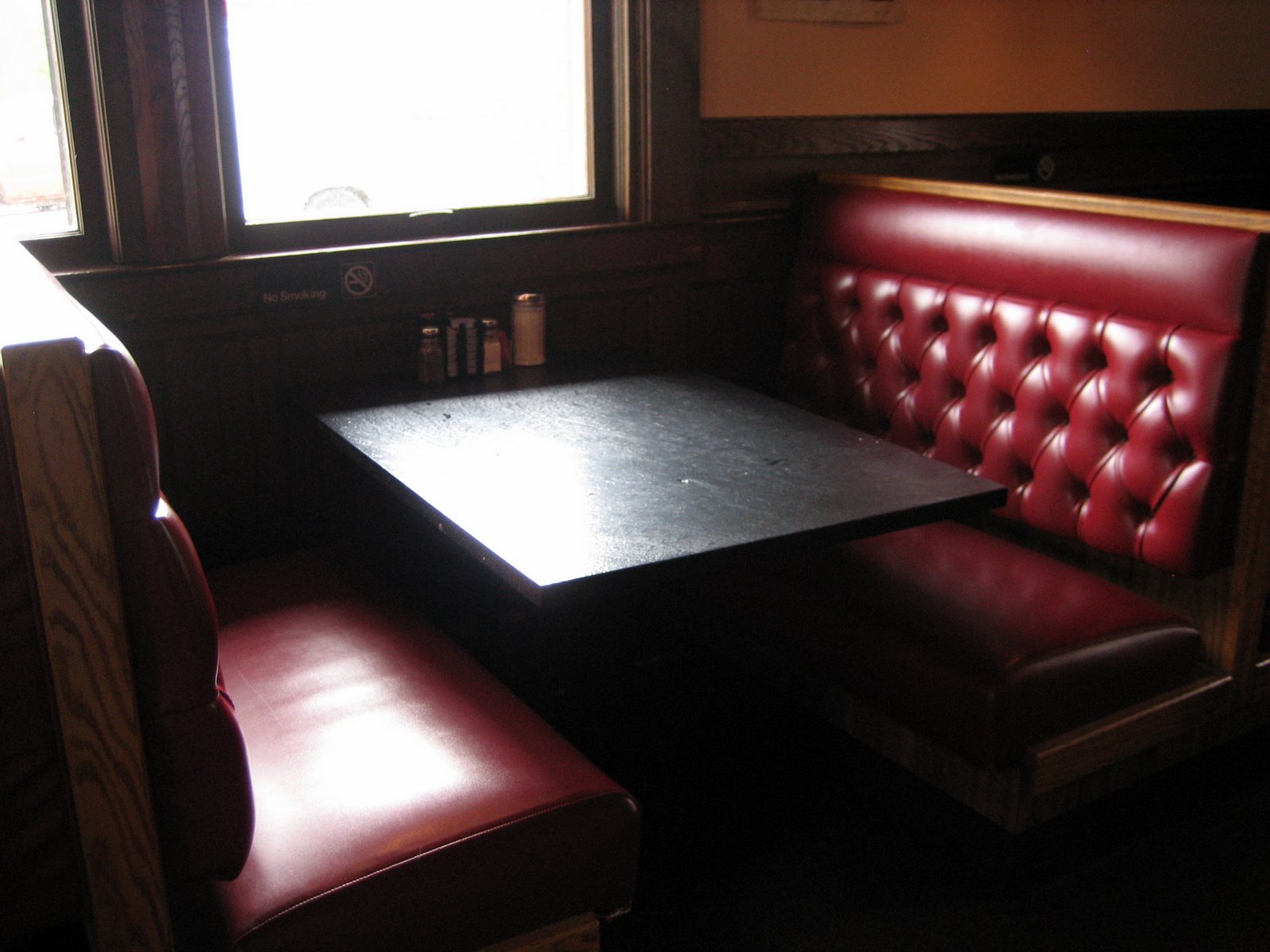 Locations Hub - Leslie Depot Diner