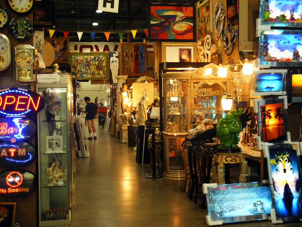 Locations Hub - Gibraltar Trade Center