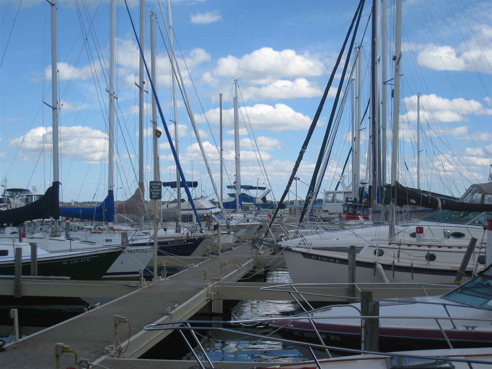 Locations Hub - Windmill Pointe Park/Marina